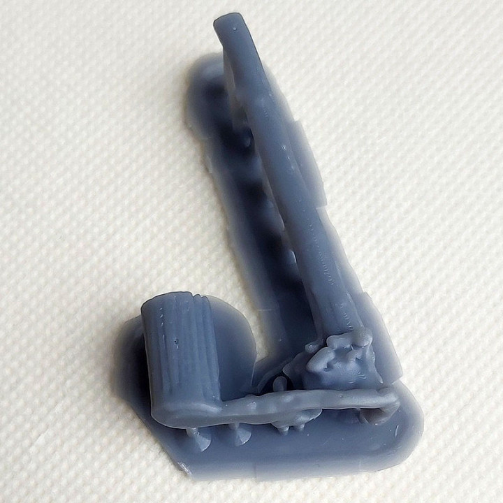 3D Printable Tree trunk and stump by Sculpting George