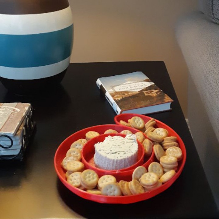 3D Printable Spiral Dipping Platter by Jacob Philpott