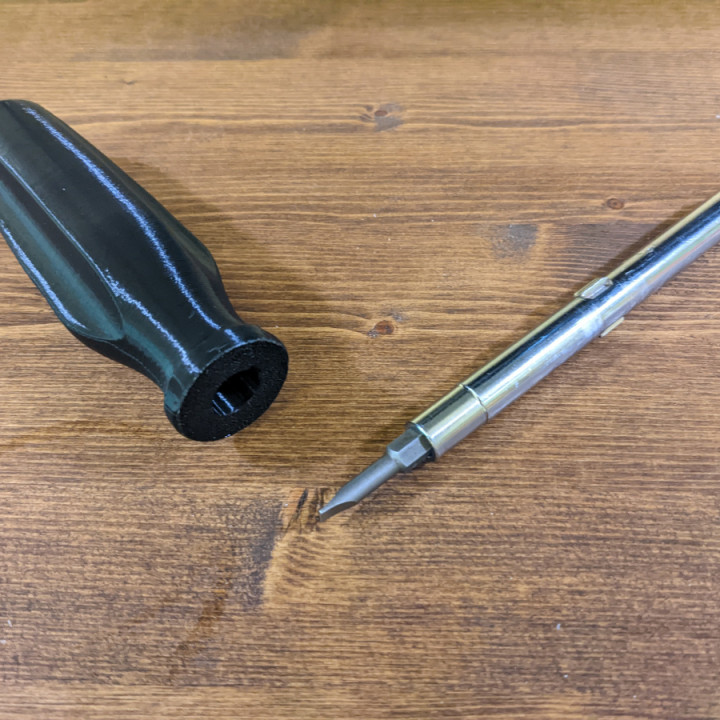 3D Printable Stanley Workmaster Screwdriver Handle by Josh