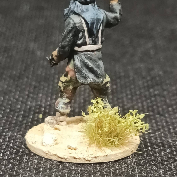 3D Printable IS1to 4 ISIL-ISIS-IS Fighters with a mix of weapons and ...