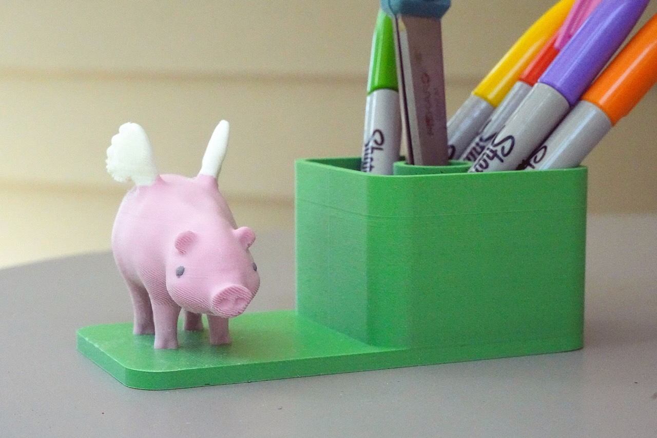 3D Printable Flying pig by Philippe Barreaud