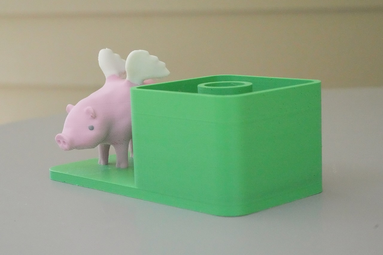 3D Printable Flying pig by Philippe Barreaud