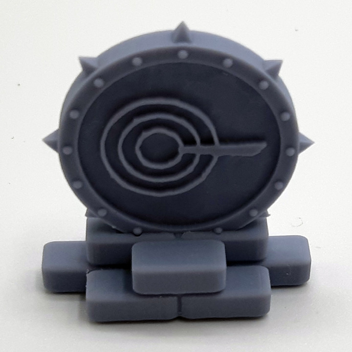 3D Printable Dungeon Bowl Base by Vergond