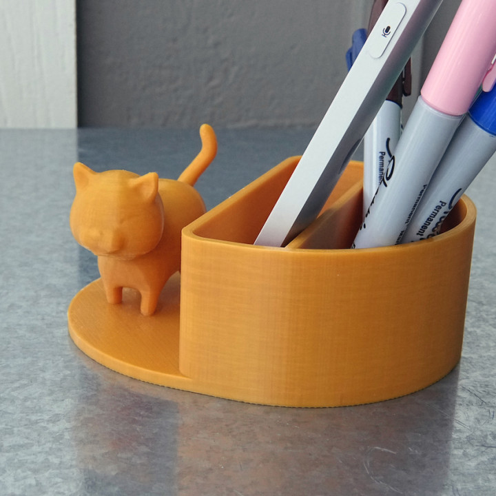 3D Printable Cute cat pen holder by Philippe Barreaud