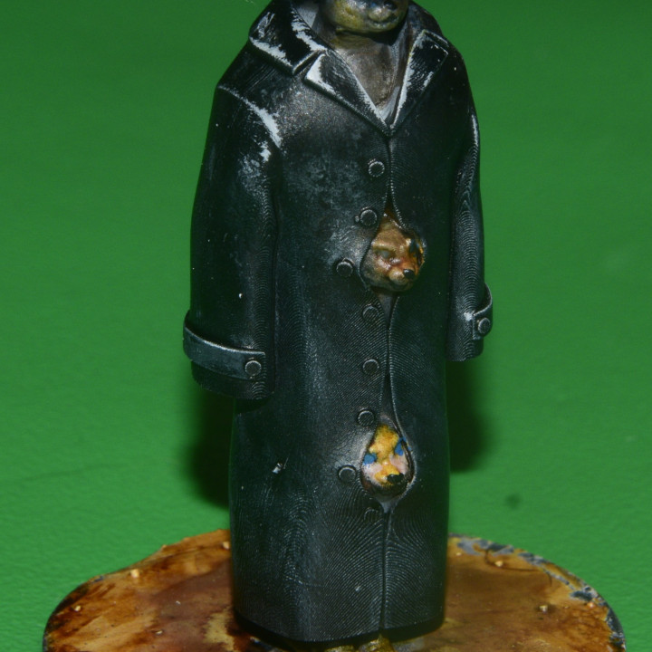 3D Print of A totally normal commoner with a nice hat ... not a bunch ...