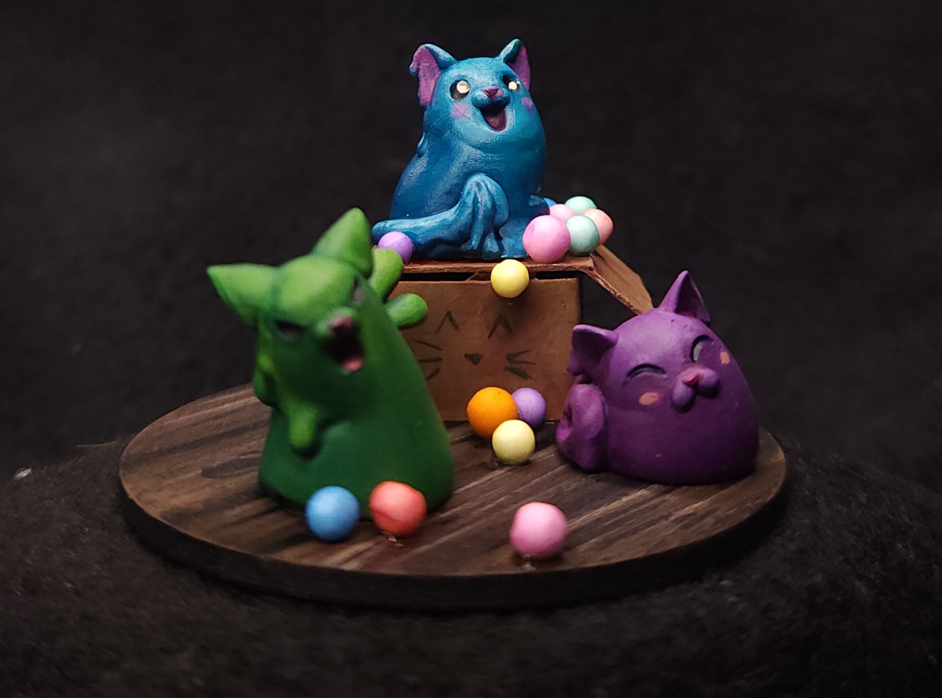 3D Printable oozling Cats by Kawna Minis