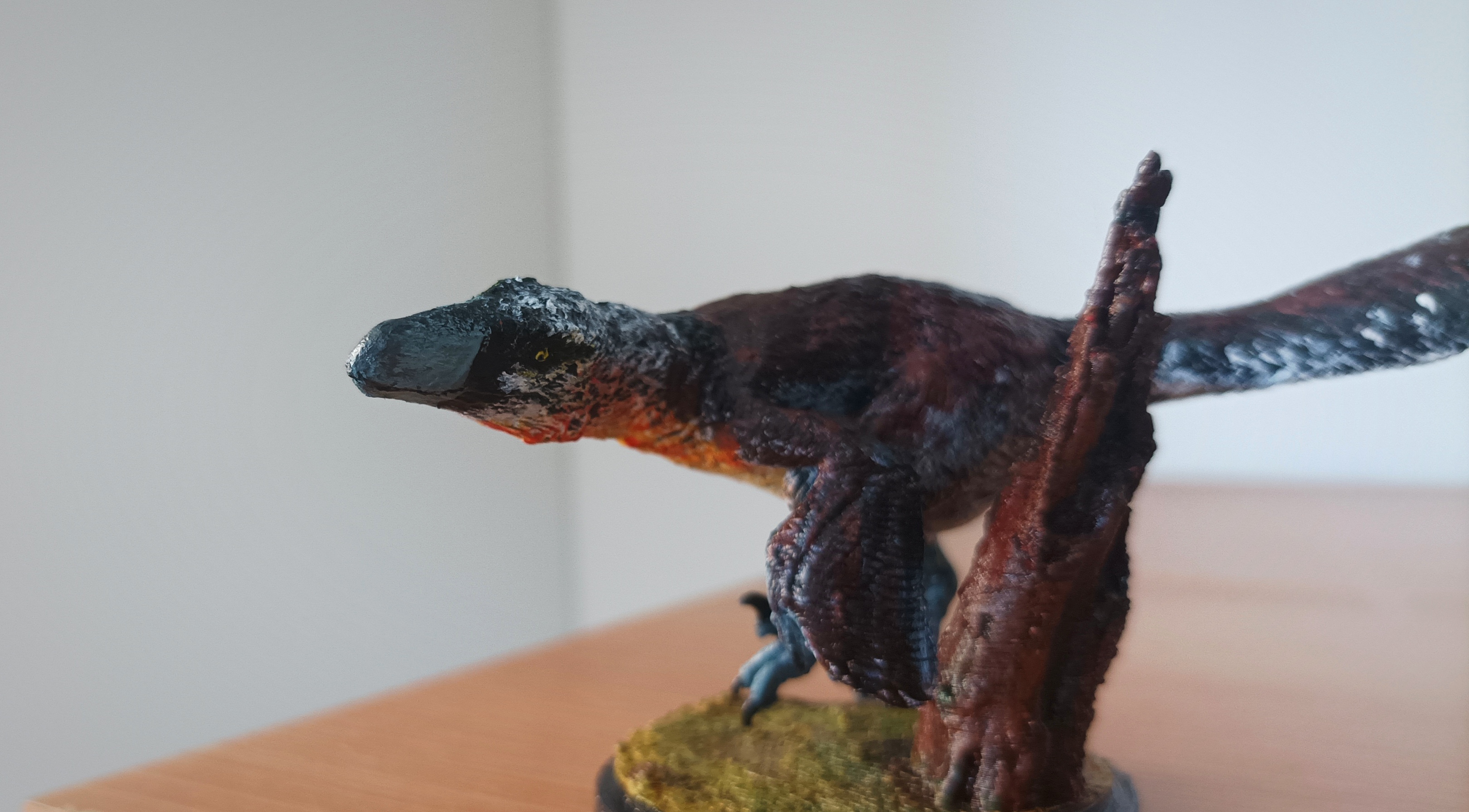 3D Printable Utahraptor running 1-35 scale pre-supported dinosaur by ...