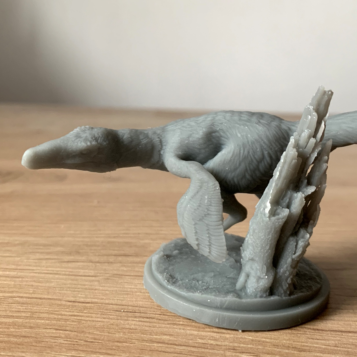 3D Printable Utahraptor running 1-35 scale pre-supported dinosaur by ...