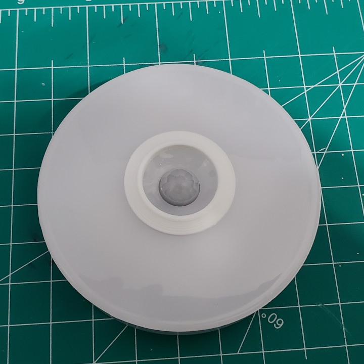3D Printable Motion sensor cover by cu de vaca