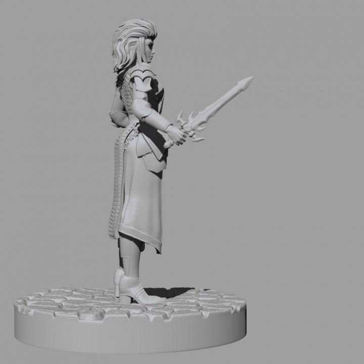 3D Printable Vampire Queen by Michael Rembert