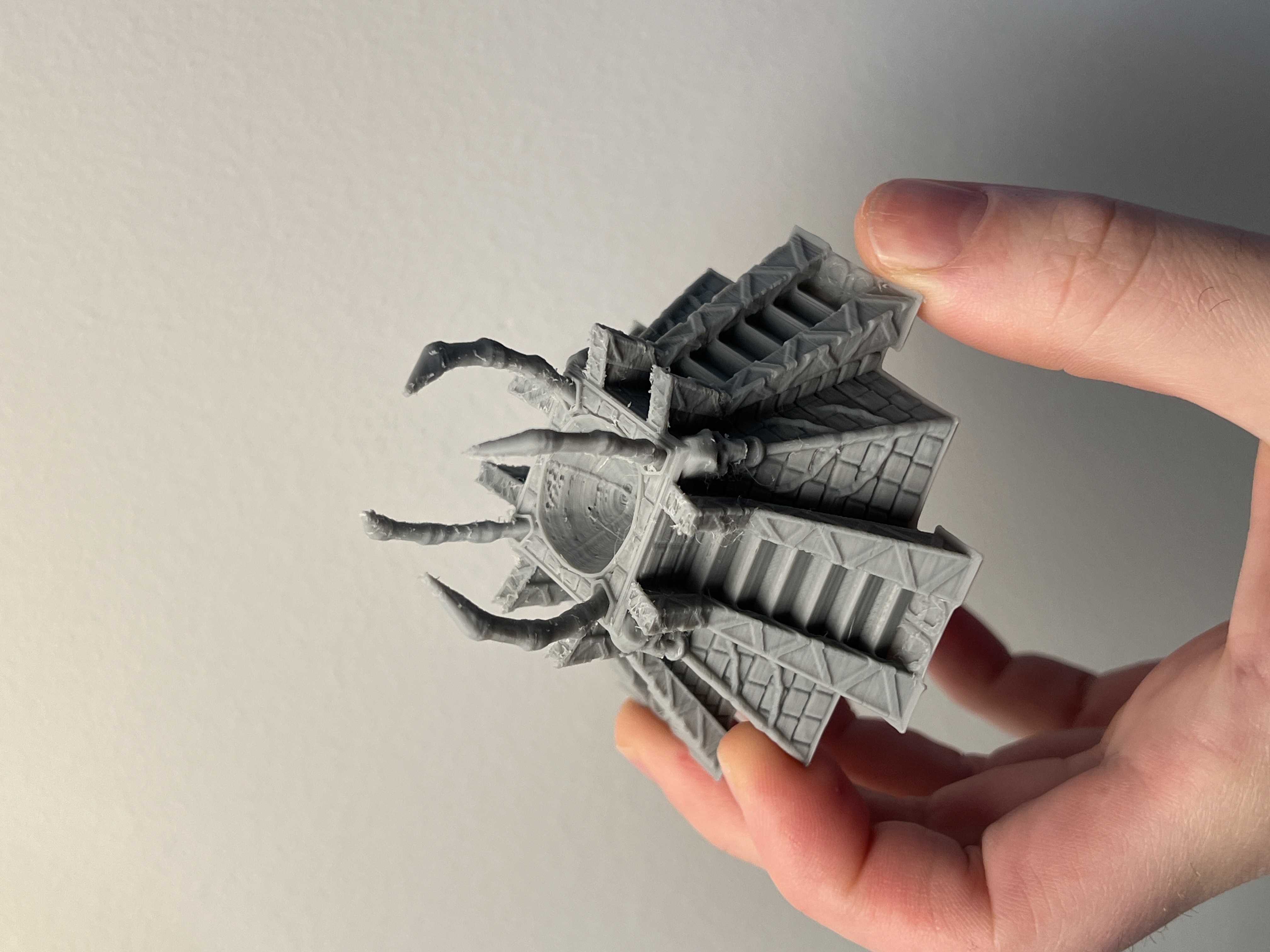 3D Printable Ziggurat warcraft by Sovietik