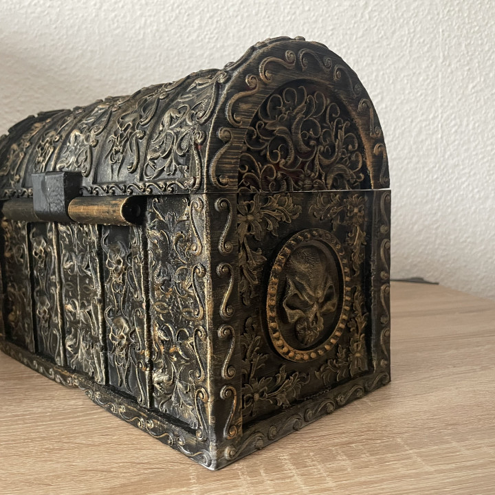 3D Printable Bronze Treasure Chest by C2Dwellers