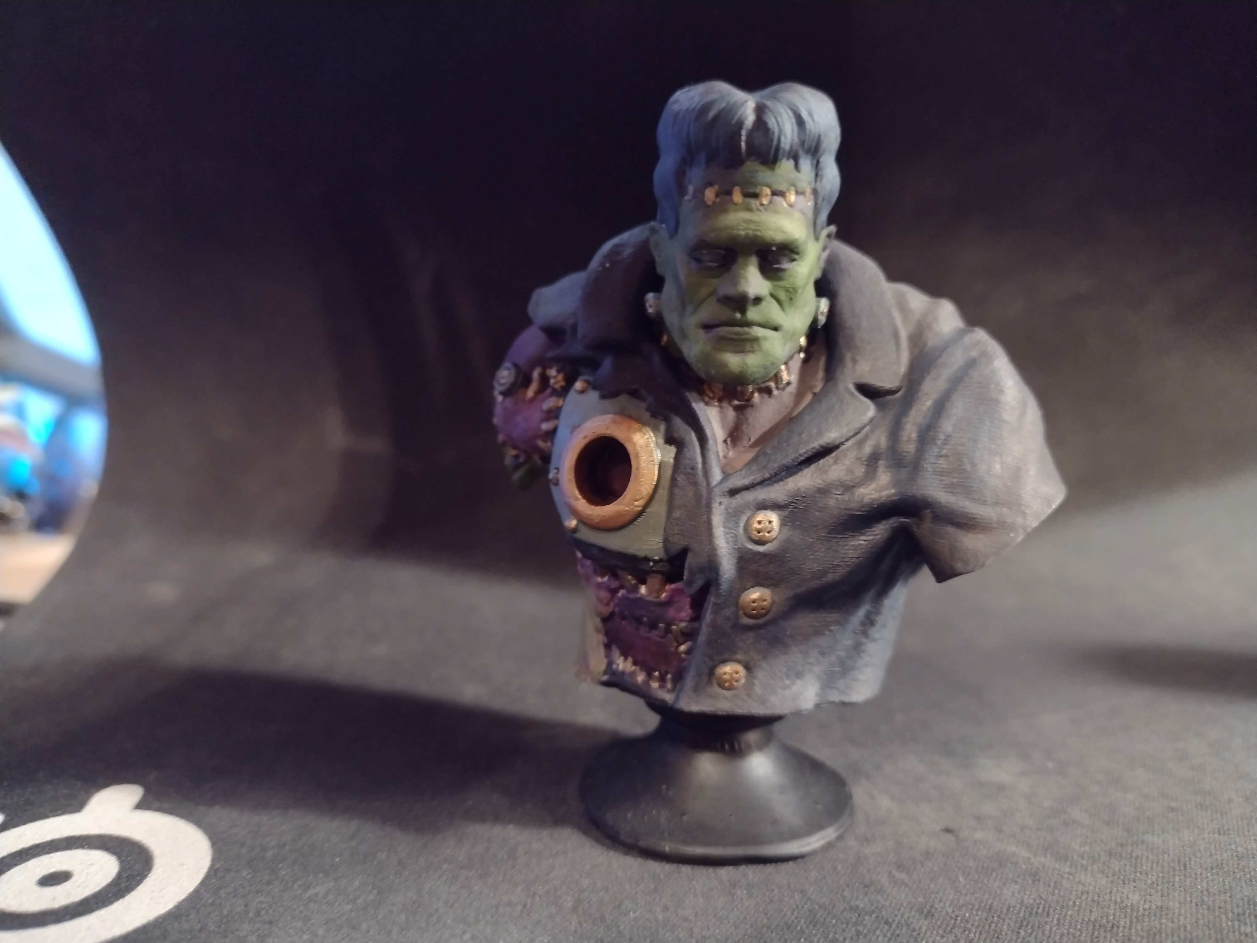 3D Printable Frankenstein Bust by Safehold