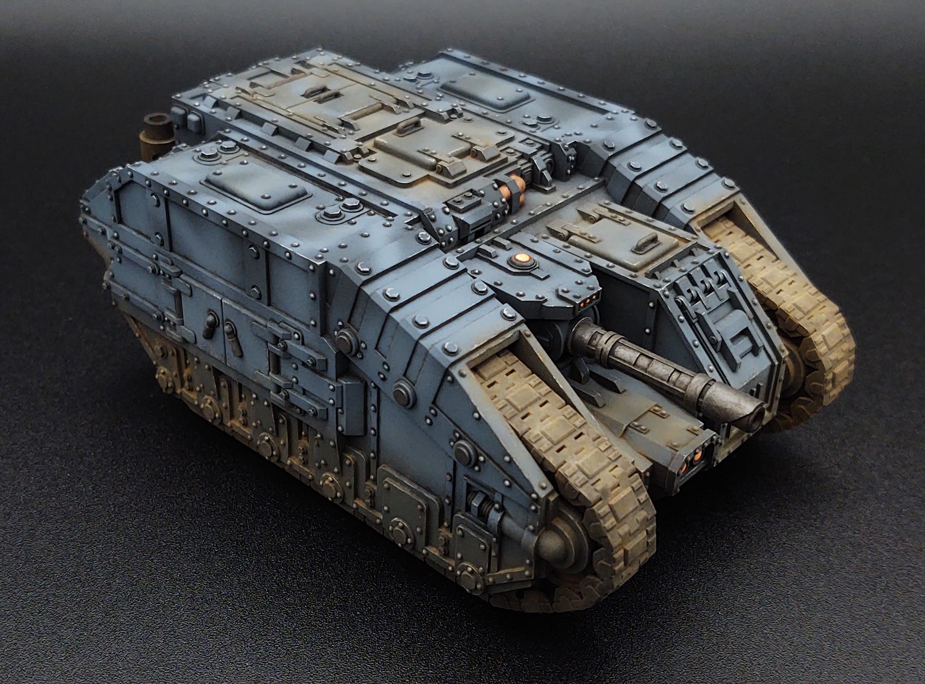 3D Printable Tracked APC "Lagertha" by Filamentio