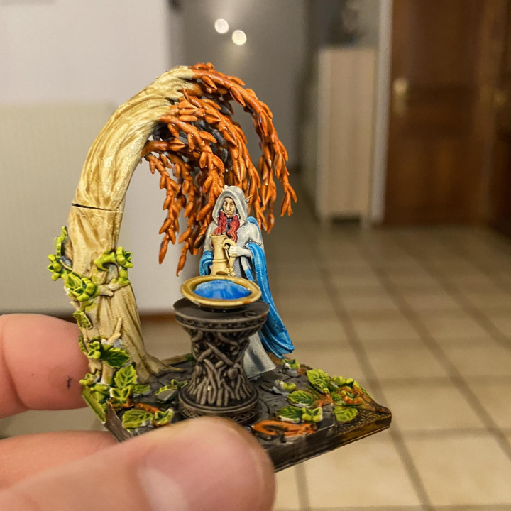 3D Print of Wood elf queen unit filler (elves) by sebastienwoillard