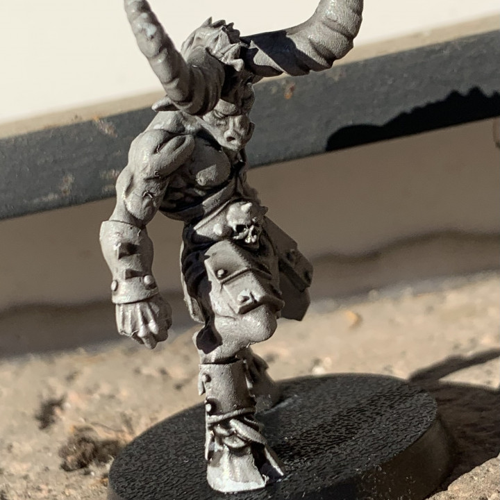 3D Printable Ugor by Francisco Fino