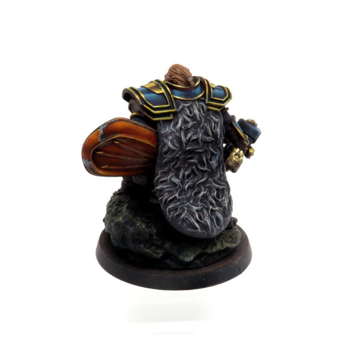 3D Printable Dwarf Paladin by Fiendslayer Games
