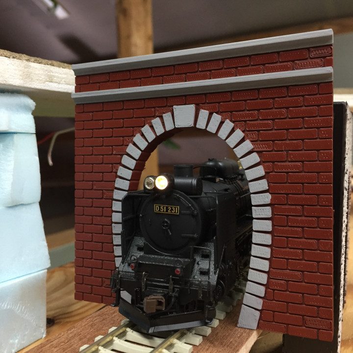 3D Printable HO-Gauge Stone Tunnel Entrance by 041 gissha