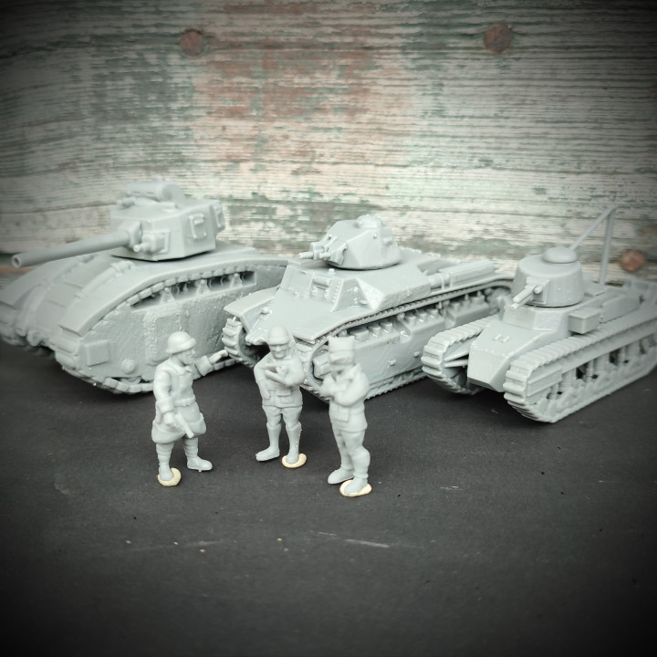 3D Printable Renault D2 Tank with pilot - 28mm by Eskice Miniature - Aron