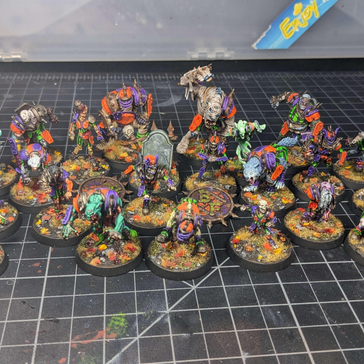 3D Print of Fantasy Football Undead Team BUNDLE - Presupported by ...