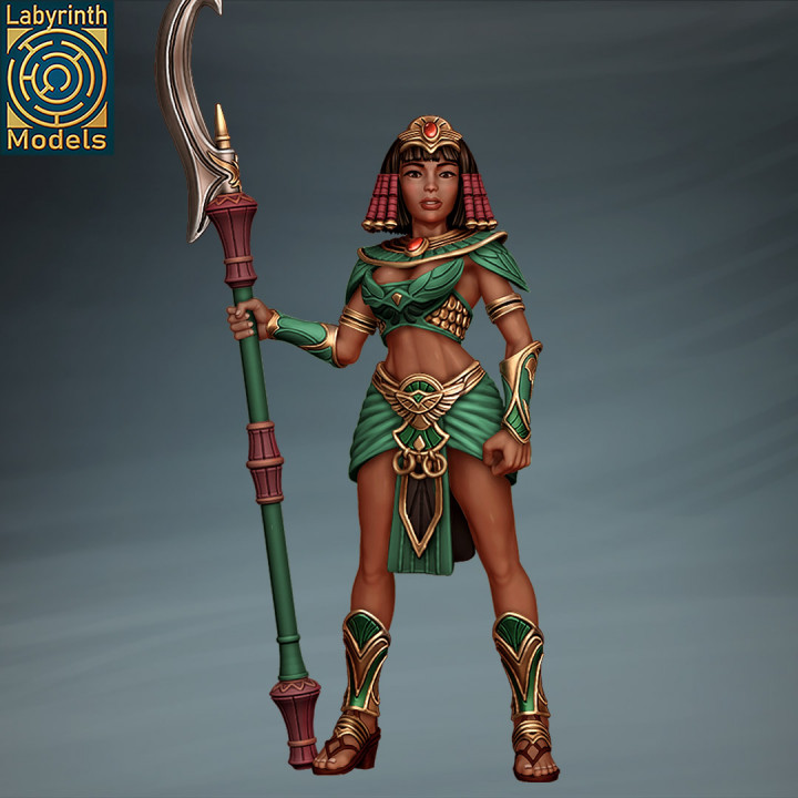 3D Printable Queen and Entourage - 32mm scale by Labyrinth Models