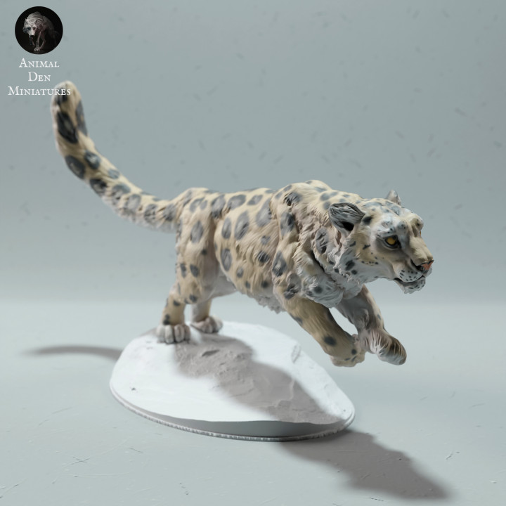 3D Printable Snow Leopard Run by Animal Den Miniatures