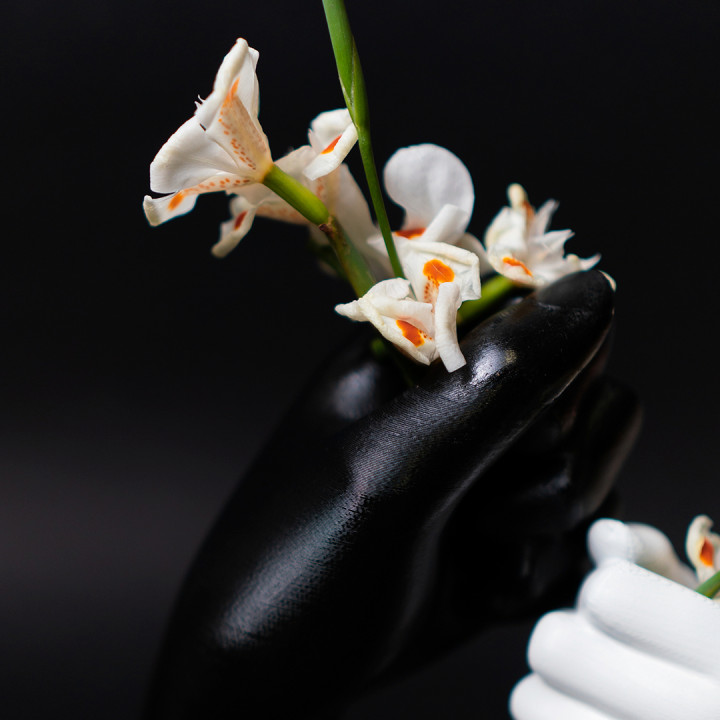 3D Printable Hand-Shaped Flower Vase by Stlflix