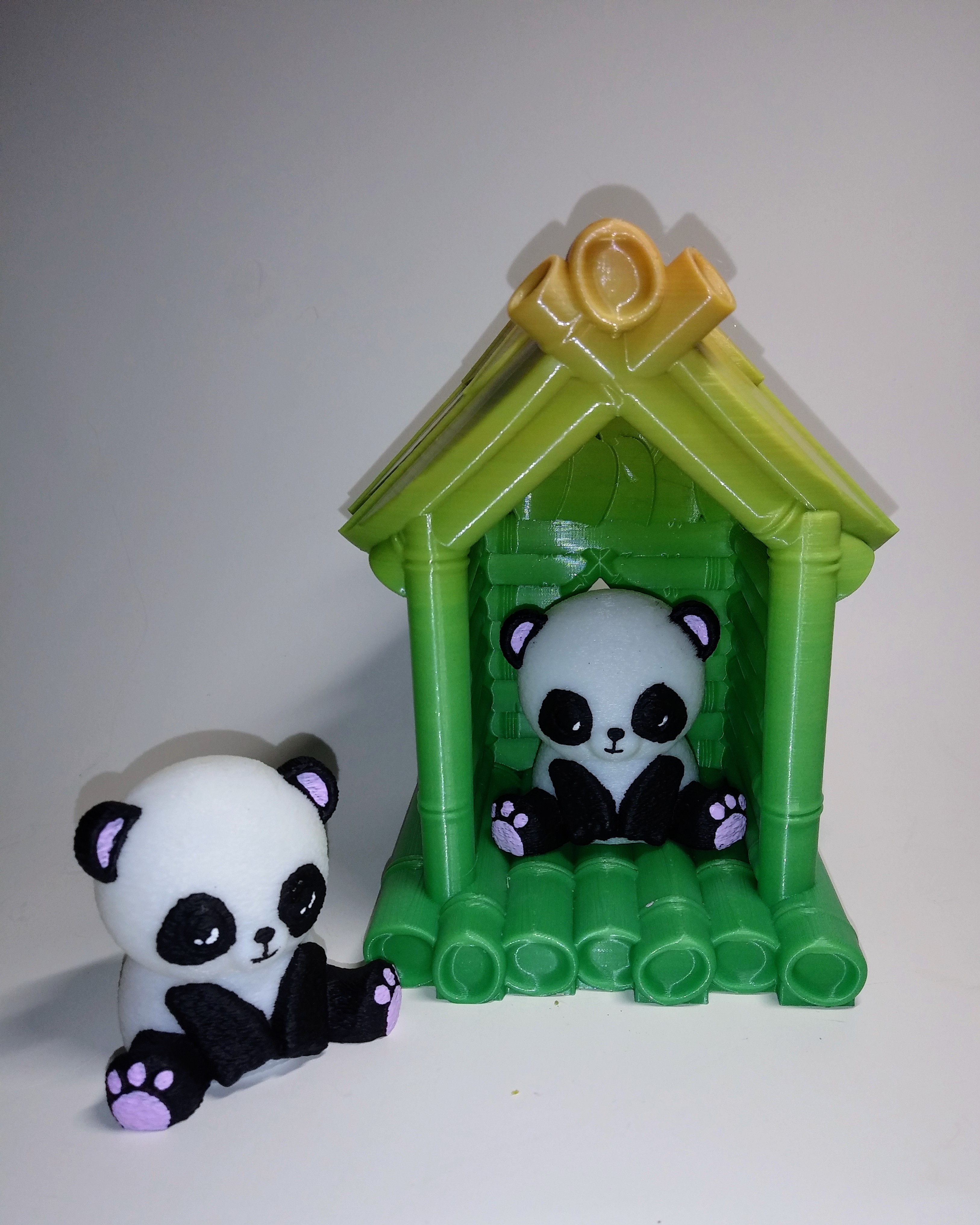 3D Printable Panda Hut by Josh