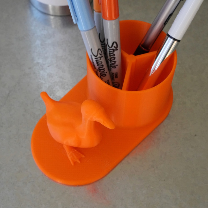 3D Printable Goose pen holder by Philippe Barreaud