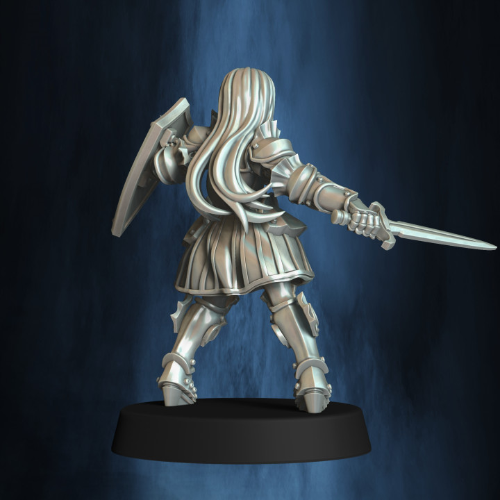 3D Printable Knight of Oath "Griselda" by Amida