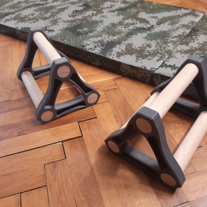 3D Printable push-up bars by Tibor Budai