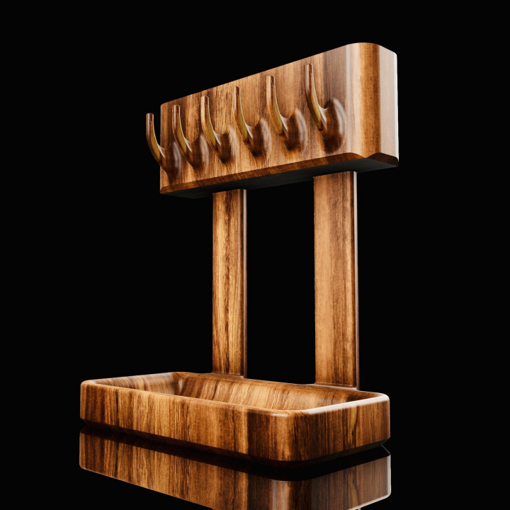 3D Printable WOODEN KEY HOLDER WITH TRAY by Lazy Bear