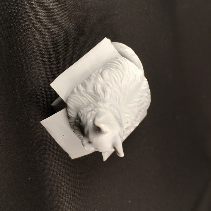 3D Printable Fat cat in box by Animals & Creatures Minis