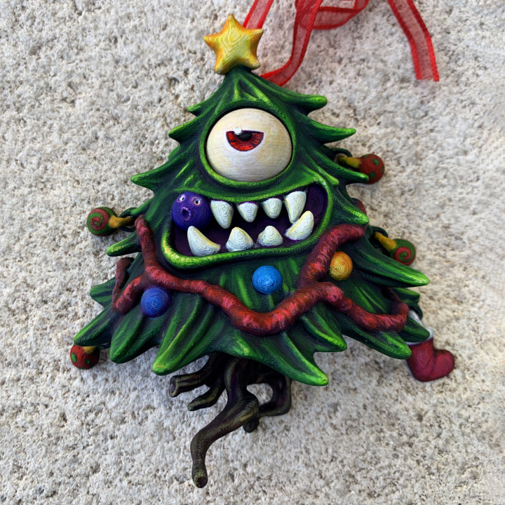 3D Printable ARTICULATED XMAS TREE MONSTER by TwistyPrints