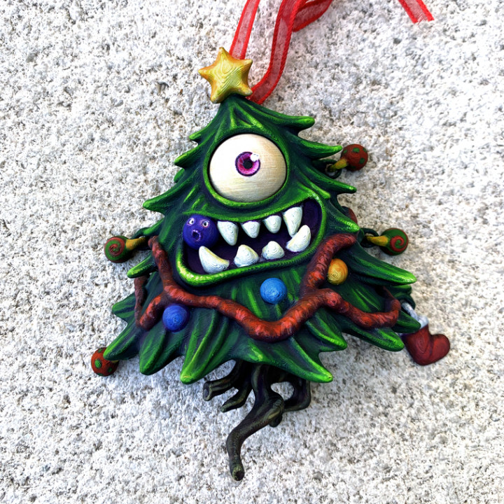 3D Printable ARTICULATED XMAS TREE MONSTER by TwistyPrints