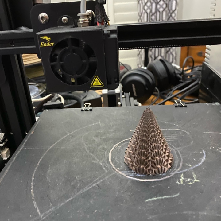 3D Printable stalactite ornament by Jacob Hatch