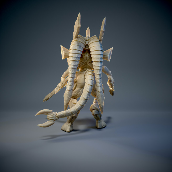3D Printable Hive Lord by Mad's Minis
