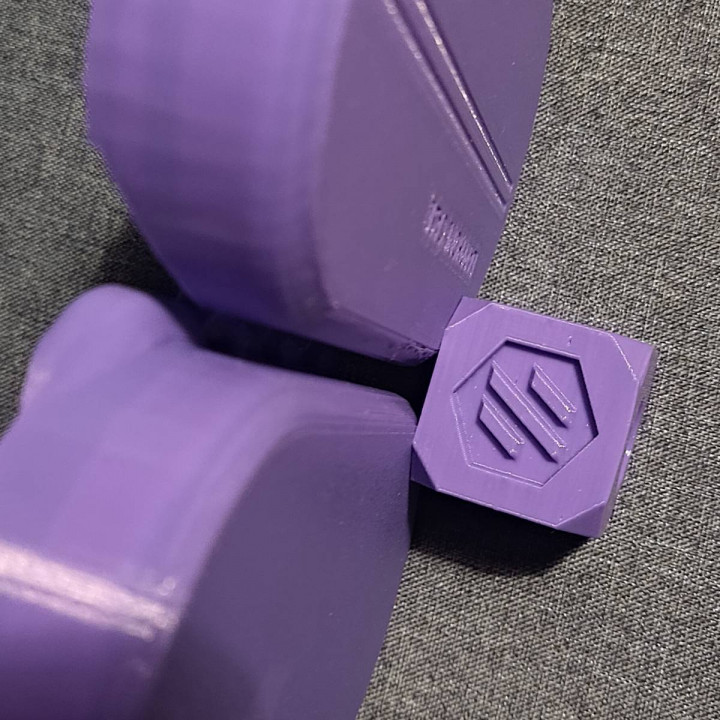 3D Printable Earphone Case / Multipurpose Box by MING