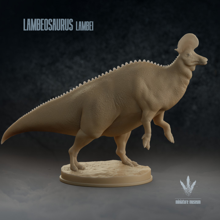 3D Printable Lambeosaurus lambei : Standing by Miniature Museum