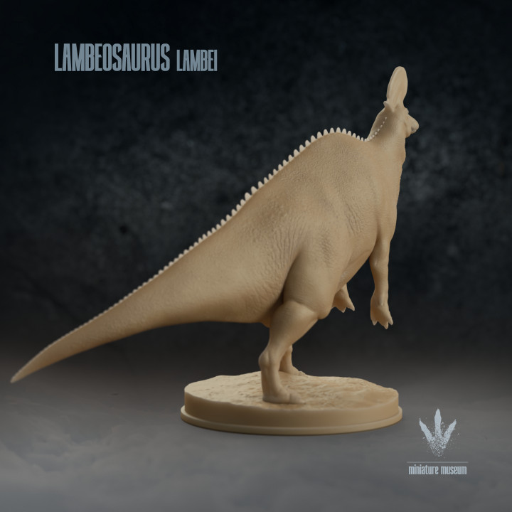 3D Printable Lambeosaurus lambei : Standing by Miniature Museum