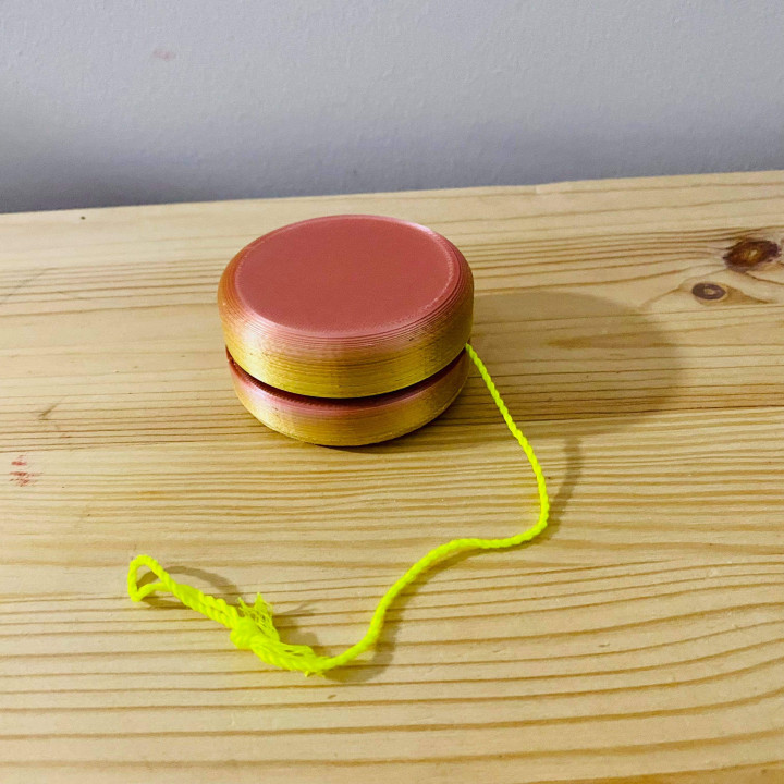 3D Printable YO-YO Toy by Lazy Bear
