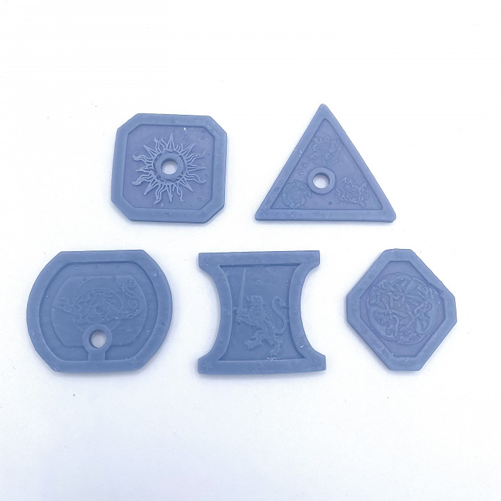 3D Printable 5e Fantasy Coins by Custom Miniature Maker