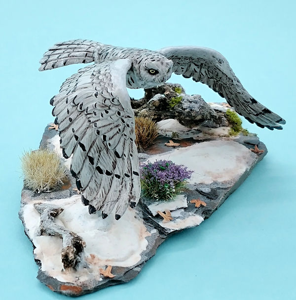 3D Printable Snowy Owl by Animal Den Miniatures
