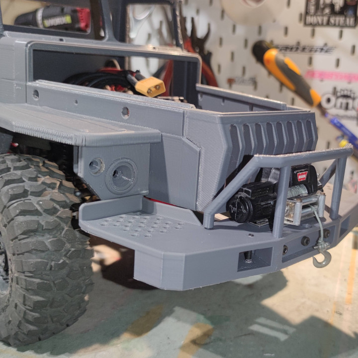3D Printable Crawler 4320 Winch Bumper by Ian Jim