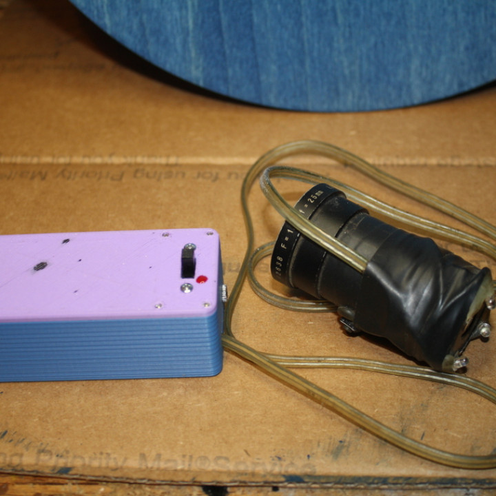 3D Printable 9v Battery Box by Derek Tombrello