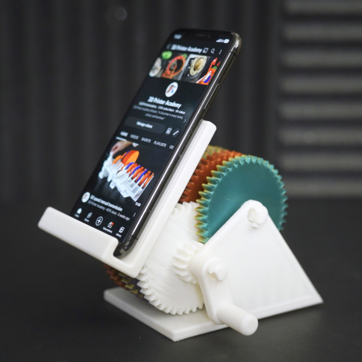 3D Printable Gear Reduction Phone Stand by 3D Printer Academy