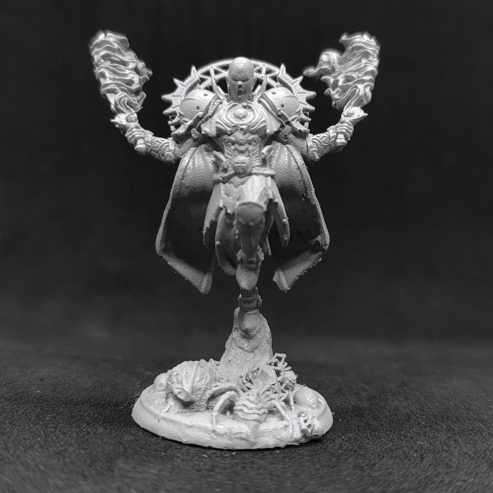 3D Printable SPIDER QUEEN LAIR - SUN ORDER PALADIN by Necropunks Miniatures