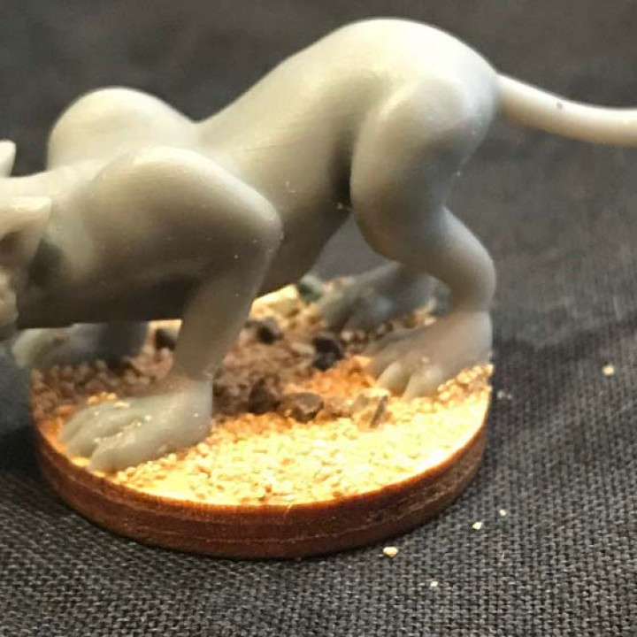 3D Printable Sabertooth Cat by Harry's 3d Sculpting
