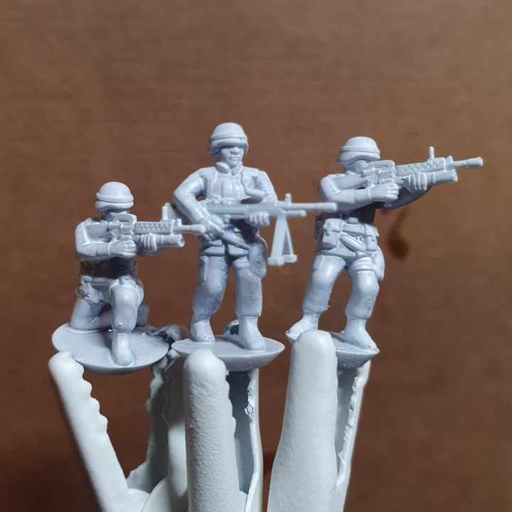 3D Printable 10/15mm Free NATO Sample Figures CW-9 by Turner Miniatures