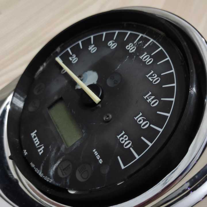 3D Printable Honda Shadow Speedometer by SpkApeiron